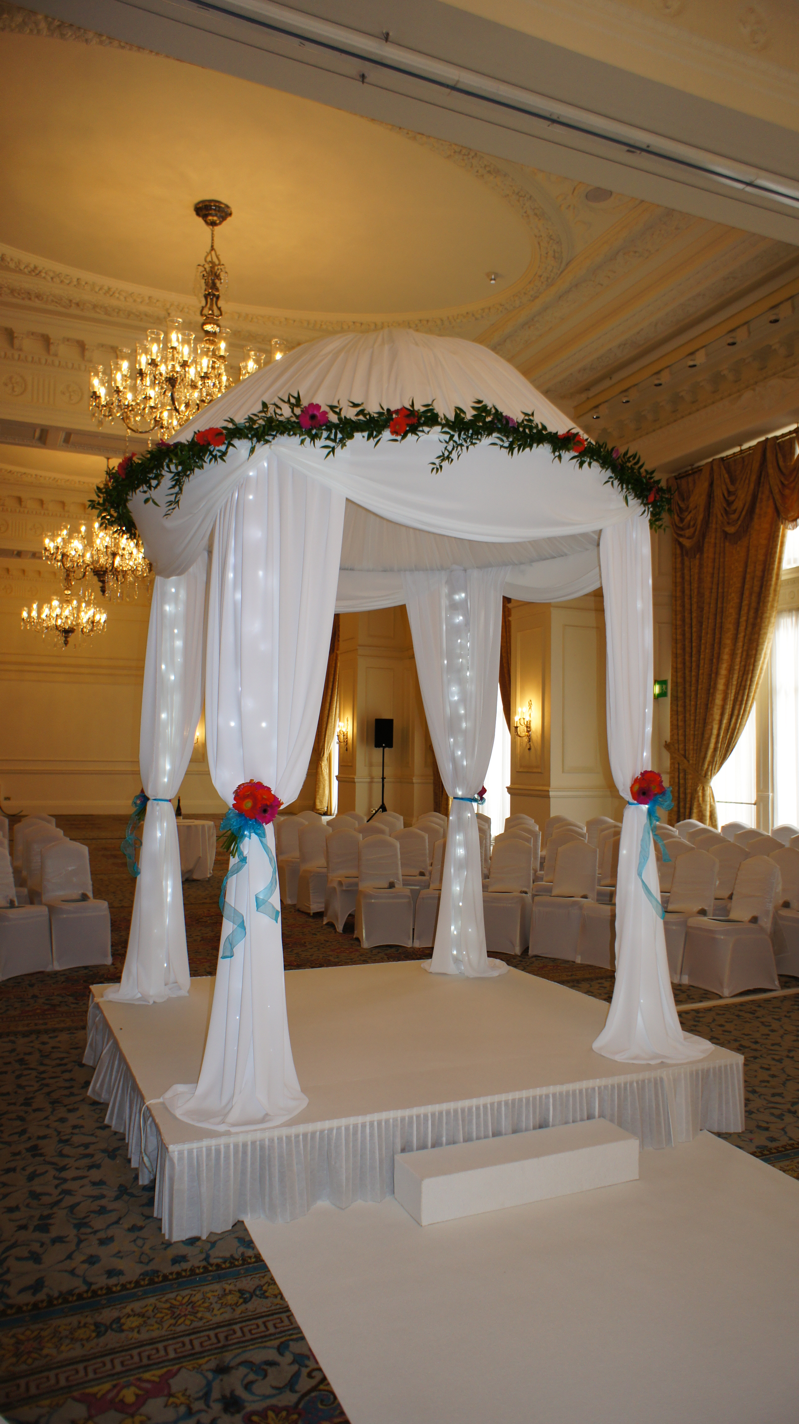 Gallery: A selection of our best chuppah picturesTheChuppahCompany.co ...